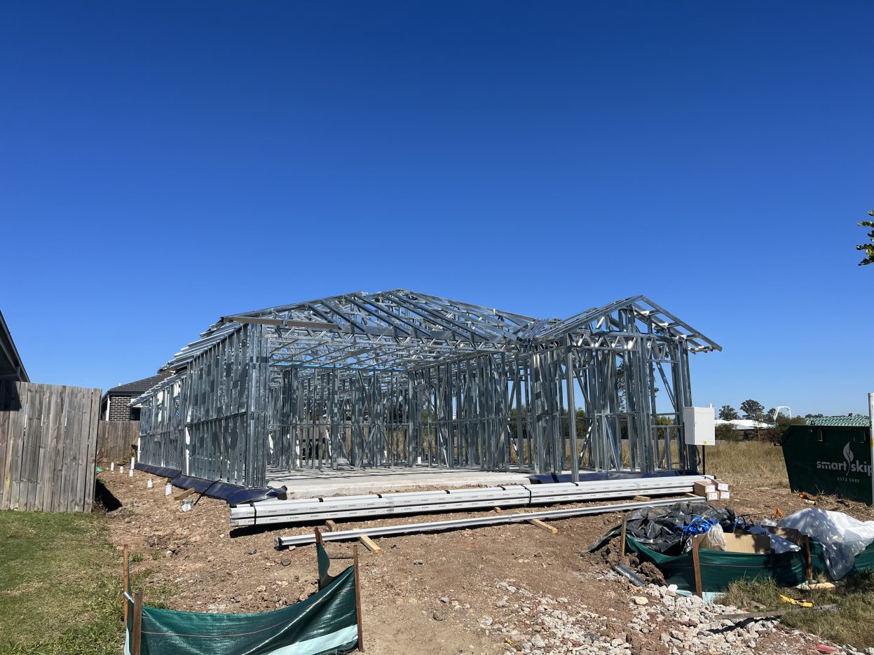 Barcoo Dr, Logan Reserve - Blackline Steel